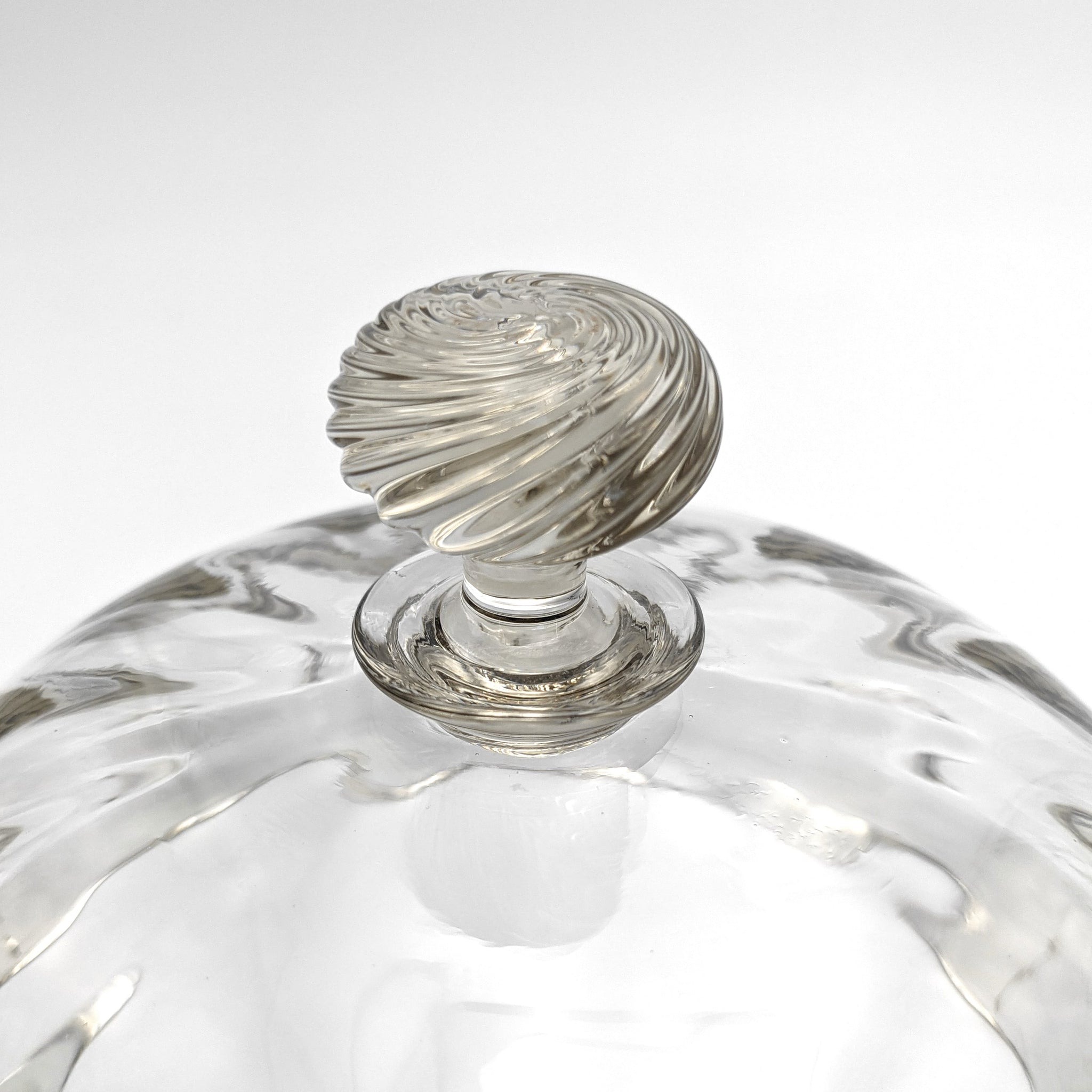 French glass candy box created for Michelin-starred restaurant – French ...